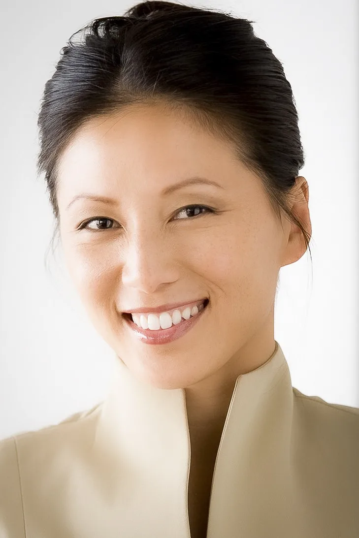 The top headshot photographers in Los Angeles l Lewine Photo